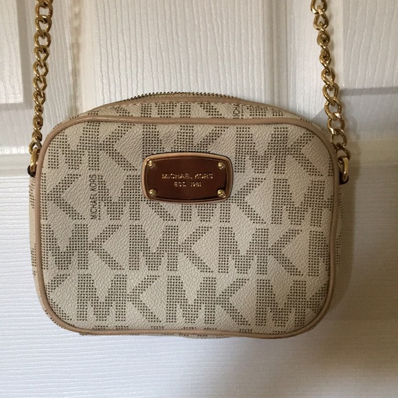 Michael Kors | Bags | Michael Kors Side Satchel | Poshmark
